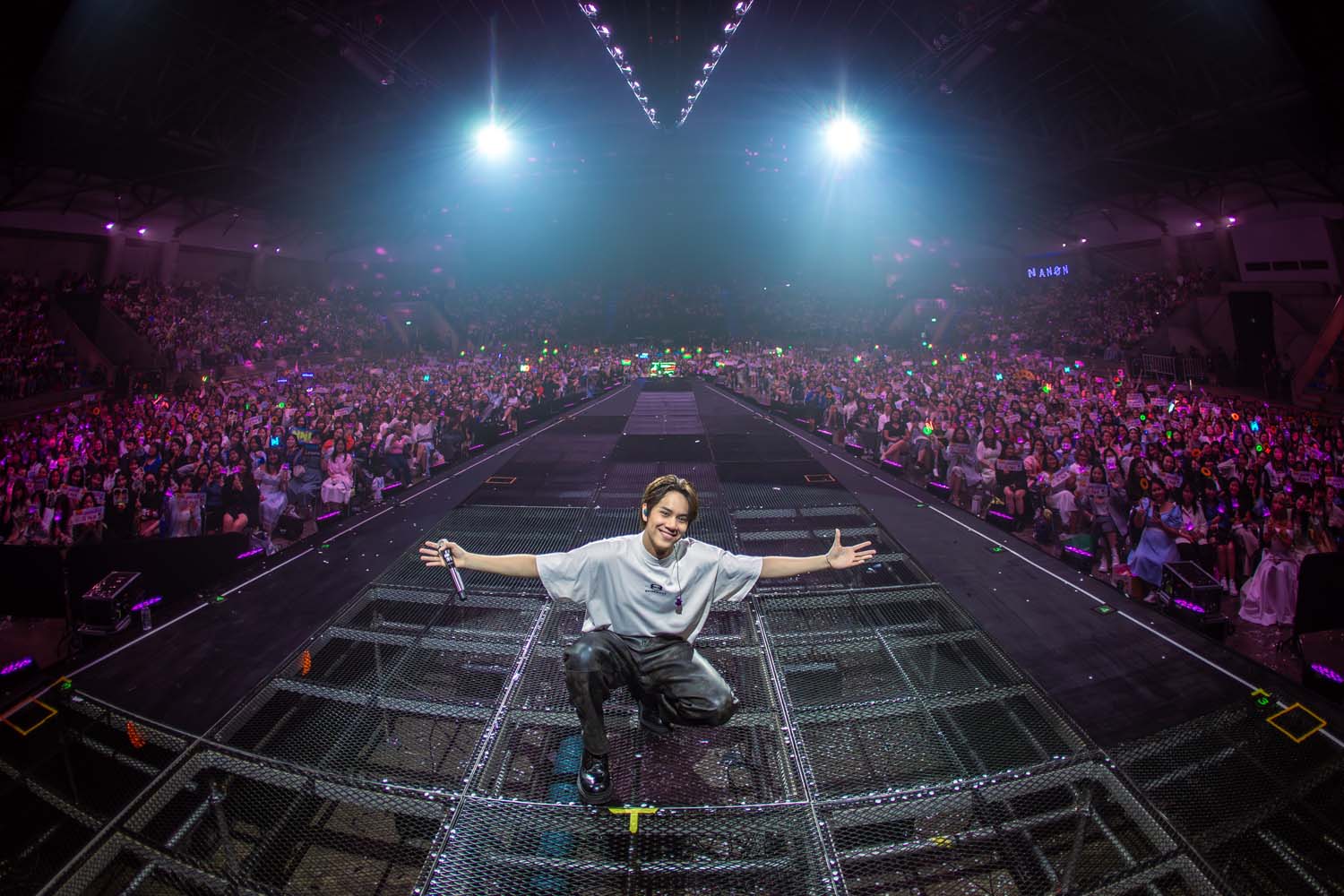 Nanon cautiva a sus fans con un emotivo concierto - Kland México